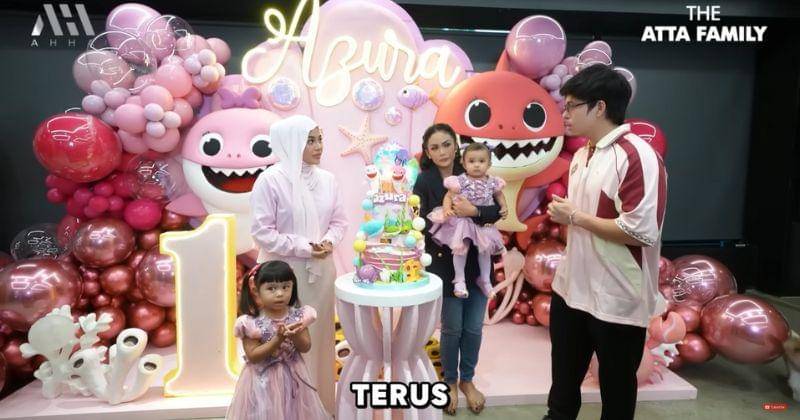 9 Potret Ulang Tahun Azura Anak Aurel Hermansyah Serba Pink | Popmama.com